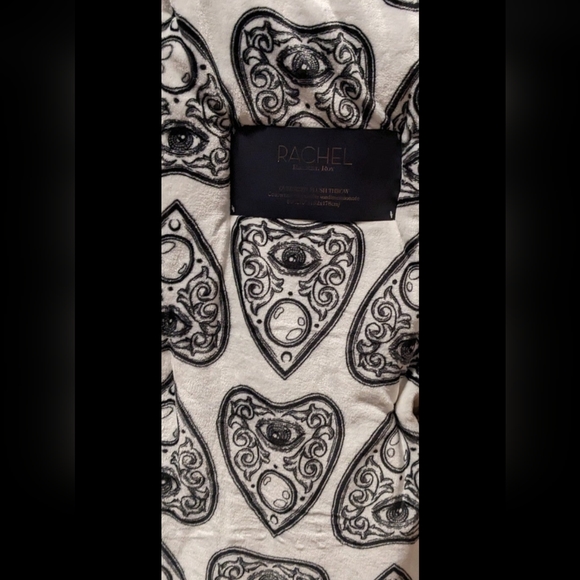 RACHEL Rachel Roy | Bedding | Rachel Roy Oversized Plush Throw 6 X 70 ...